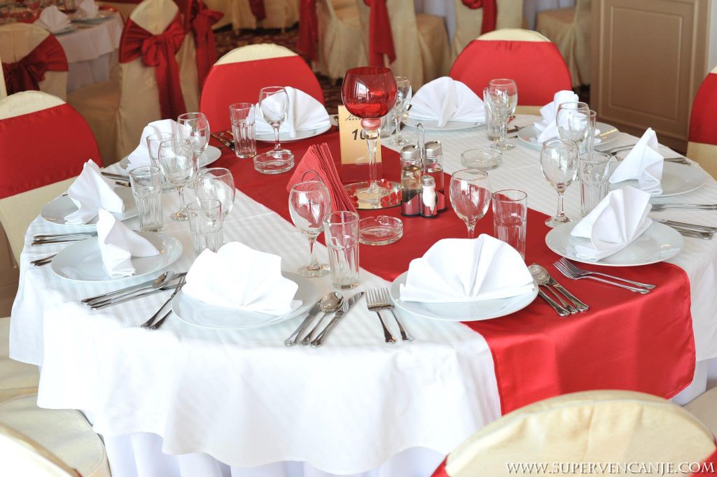 JET SET LUX RESTORAN - SVE ZA VENČANJA I SVADBE