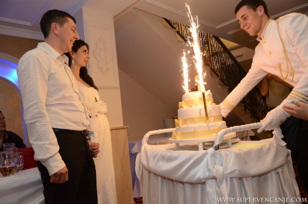 JET SET LUX RESTORAN - SVE ZA VENČANJA I SVADBE